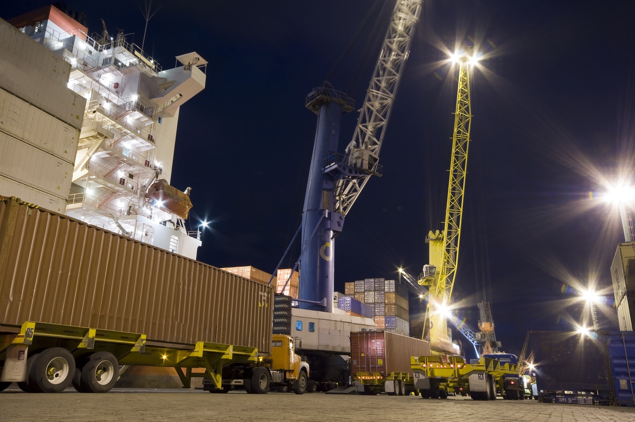 How to Avoid Accidental Crane Collisions | Construction Safety Experts