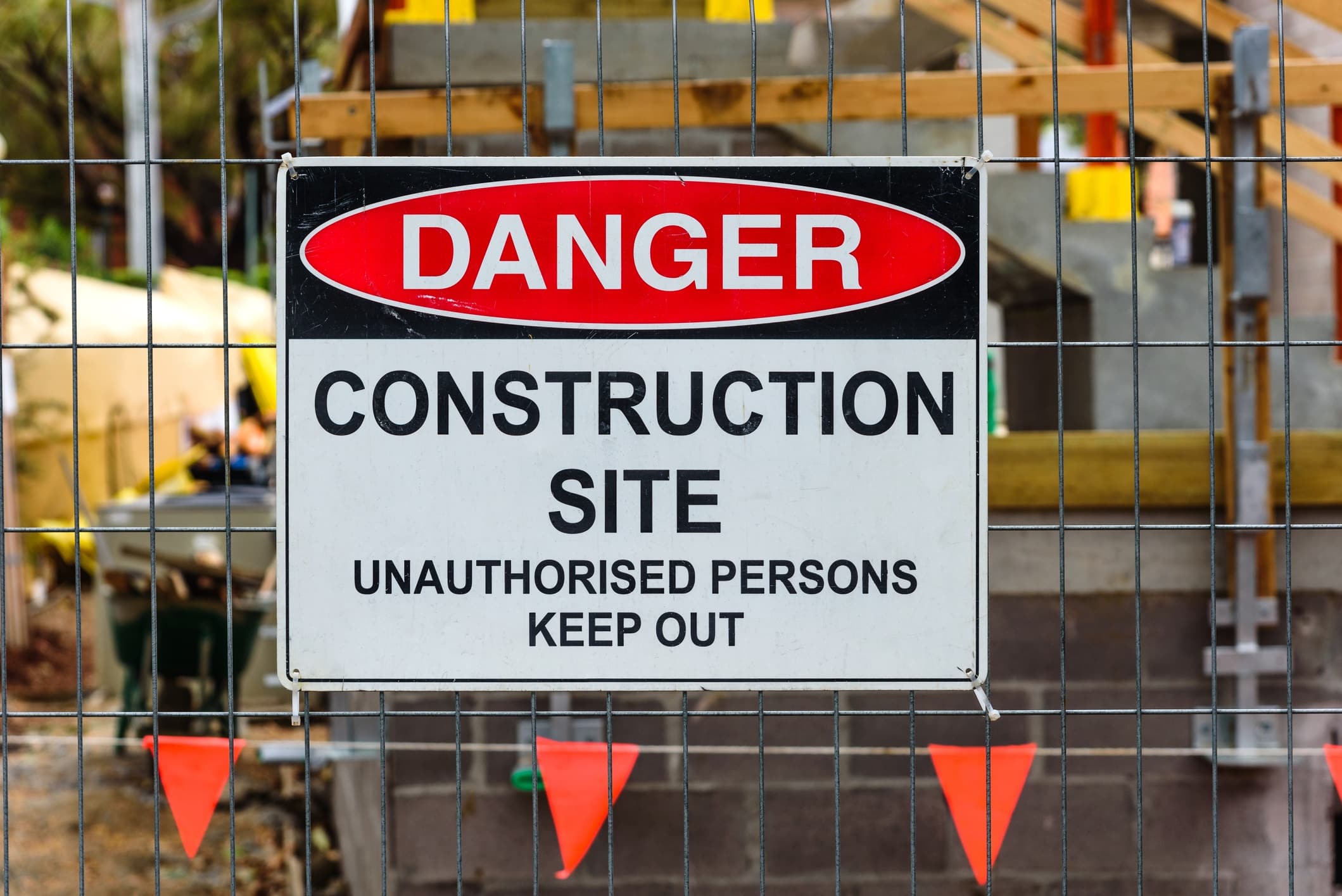Safety Sign Errors and Violations to Avoid | Construction Safety Experts
